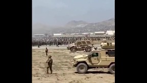US Soldier Films Chaos From MRAP Gunner Turret In Kabul (video) - ItemFix
