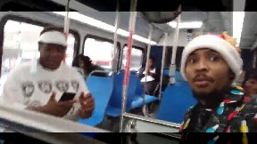 Paparazzi recording me on the bus (video) - ItemFix
