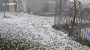 Swimming pool pummelled in New South Wales Australia as country's ...
