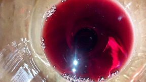 This is what Speaky calls...RED WINE (video) - ItemFix